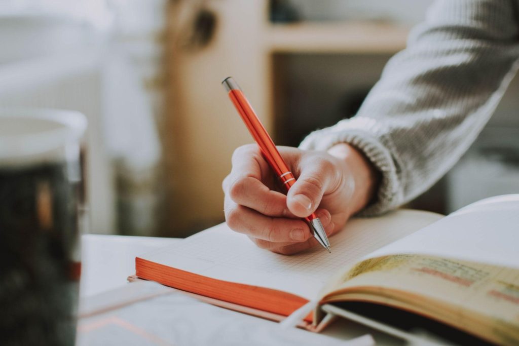 Writing Grammatically Correct Content: Why it’s Important in University?