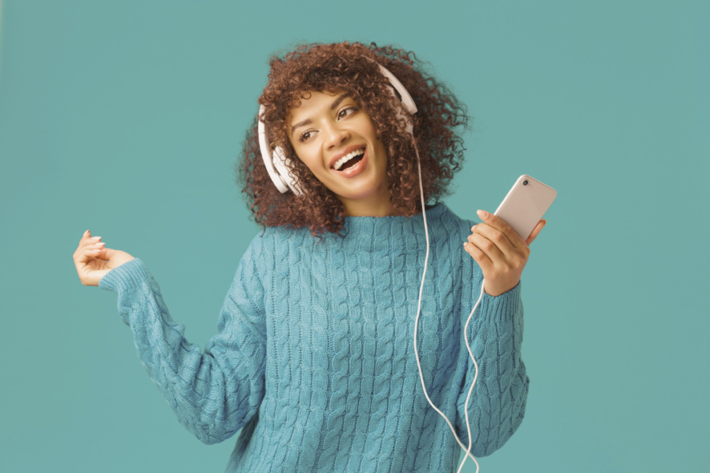 Easy and Fun Way to Learn Spanish: Listen Music and Watch TV